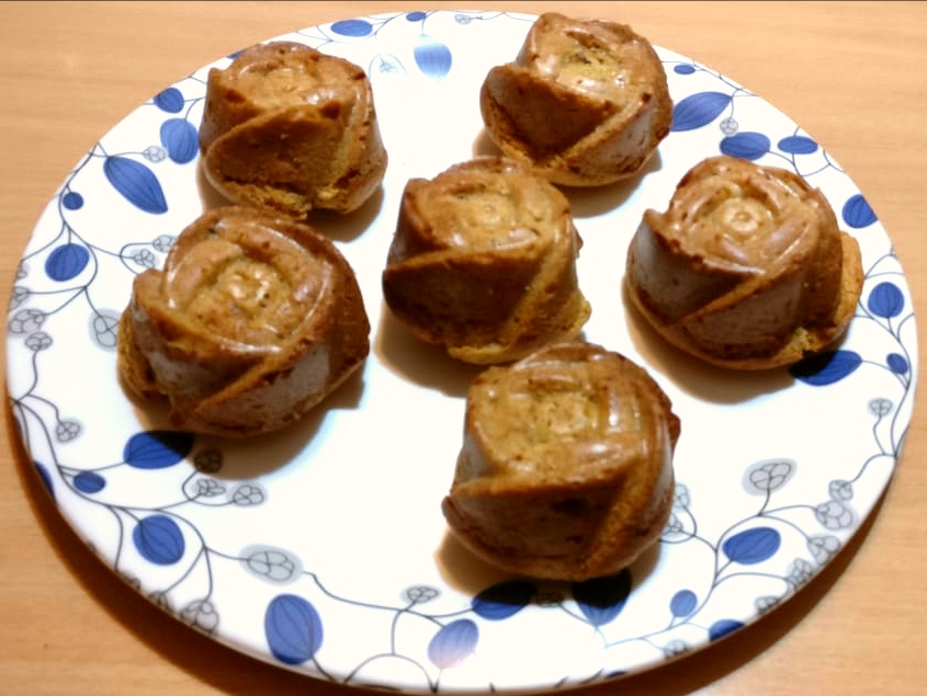Whole-wheat Rose Muffins - TheFoodlives